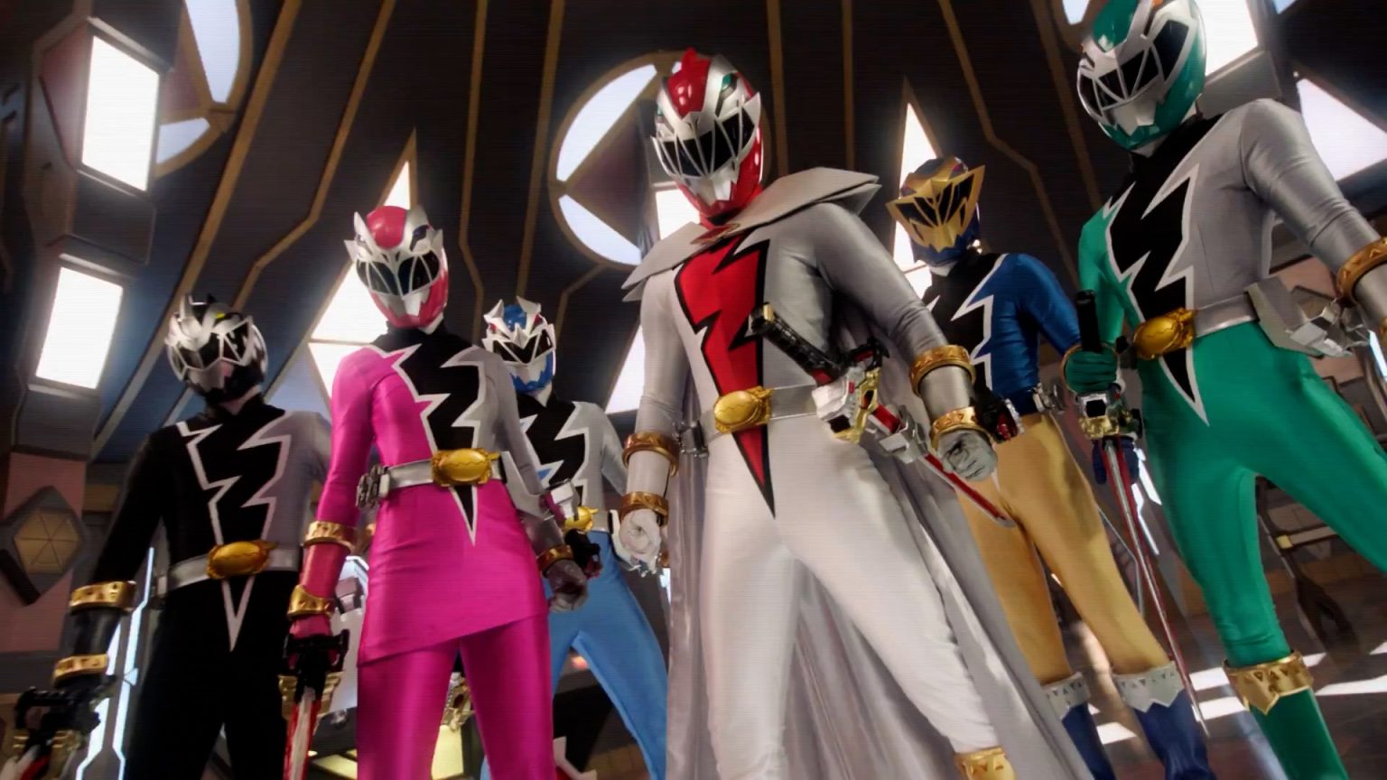 Netflix's Power Rangers Cosmic Fury Is Bringing Back The Original Blue ...